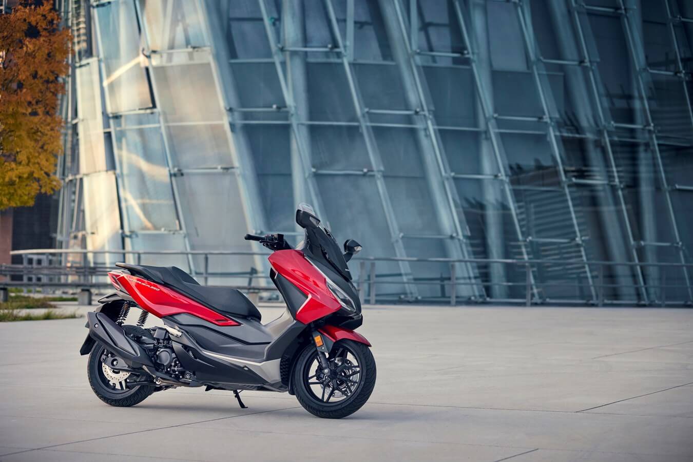 AHM Luncurkan Honda Forza 250 2023, Harga 90 Jutaan | BERITAMOTOR.NET